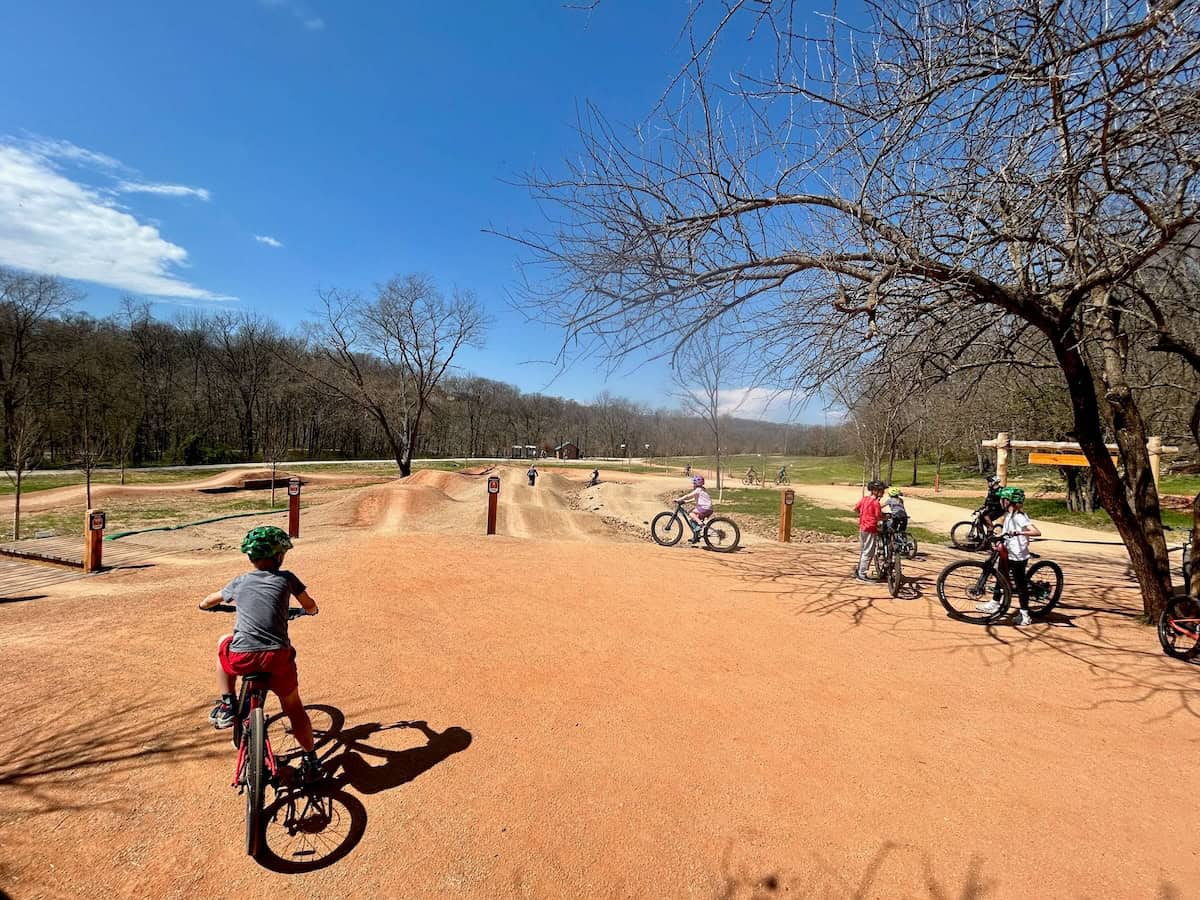 A Mountain Biker's Guide to Bentonville's Trails