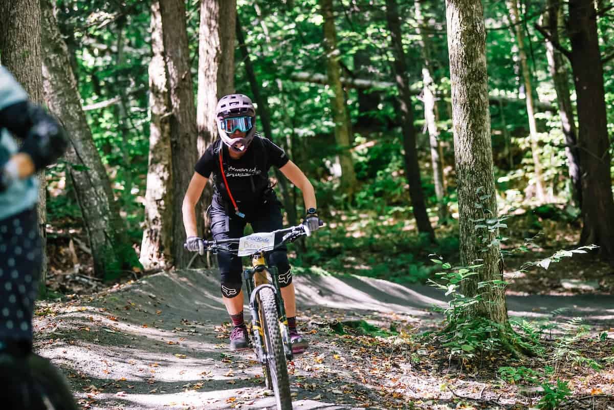 Smith Mainline Review: The Best Full Face Helmet For Mountain Bikers?