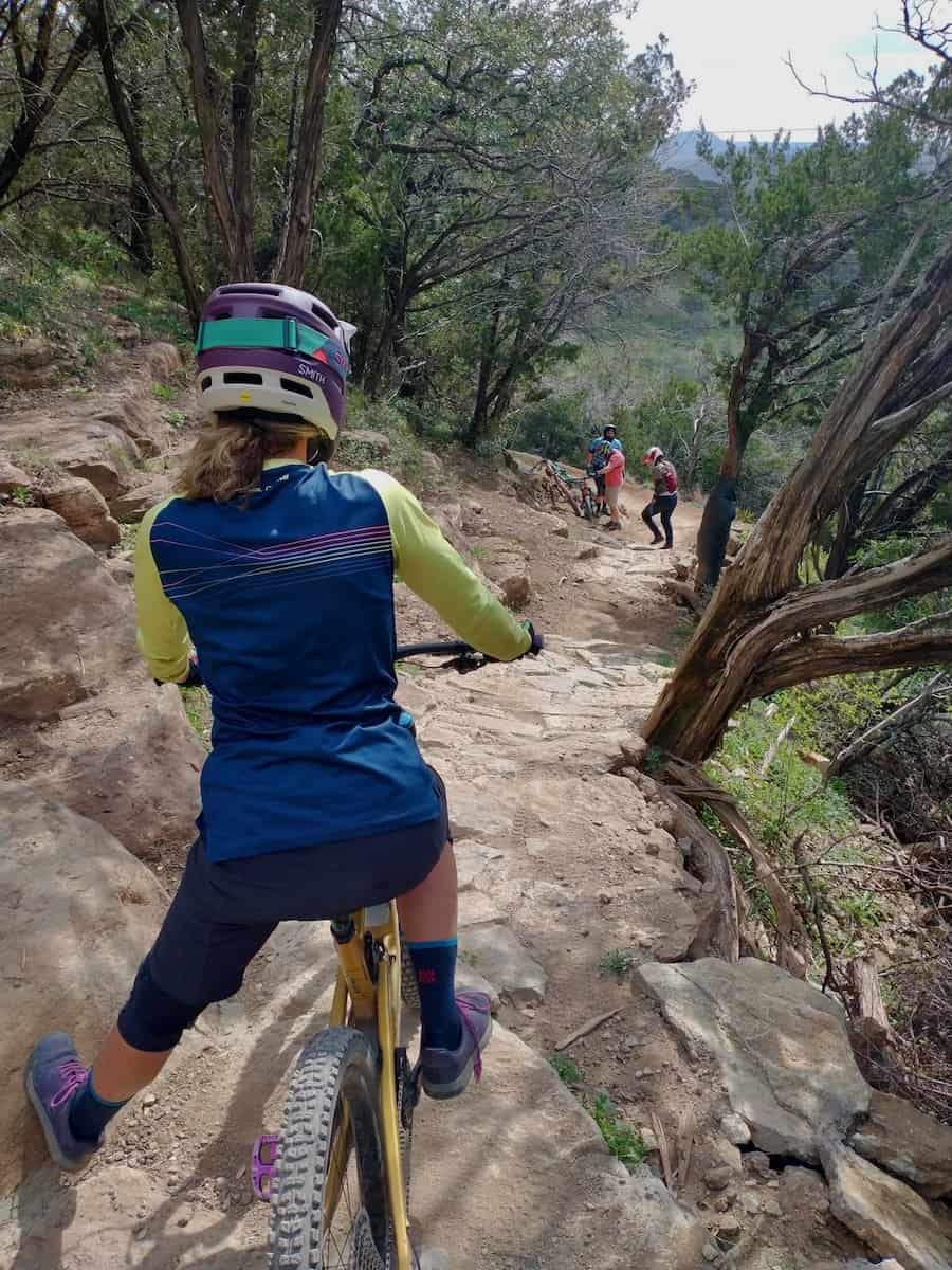 Smith Mainline Review: The Best Full Face Helmet For Mountain Bikers?